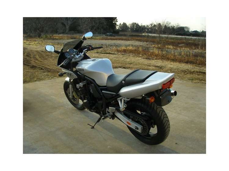 🏍Yamaha FZ 400 - цена, технические характеристики и фото дорожного ...